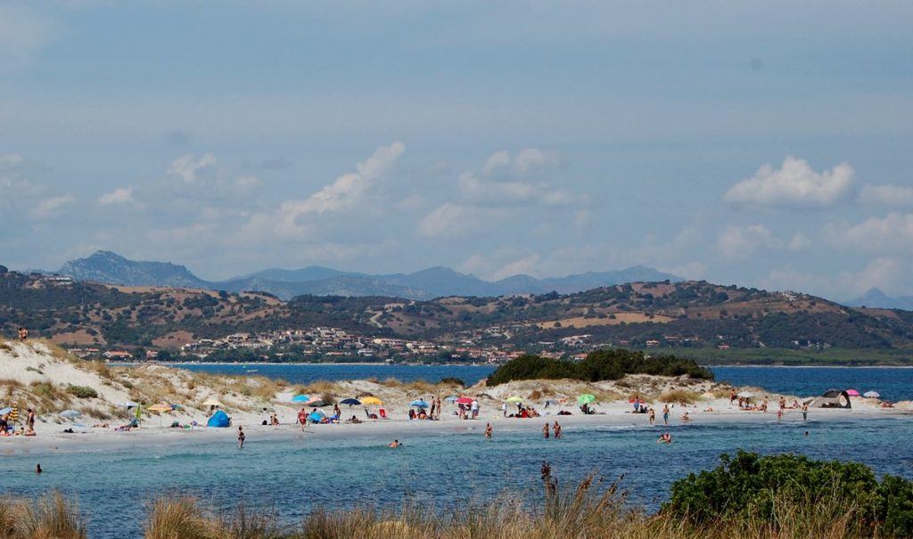 Browse the best holiday destinations on the western coast of Sardinia